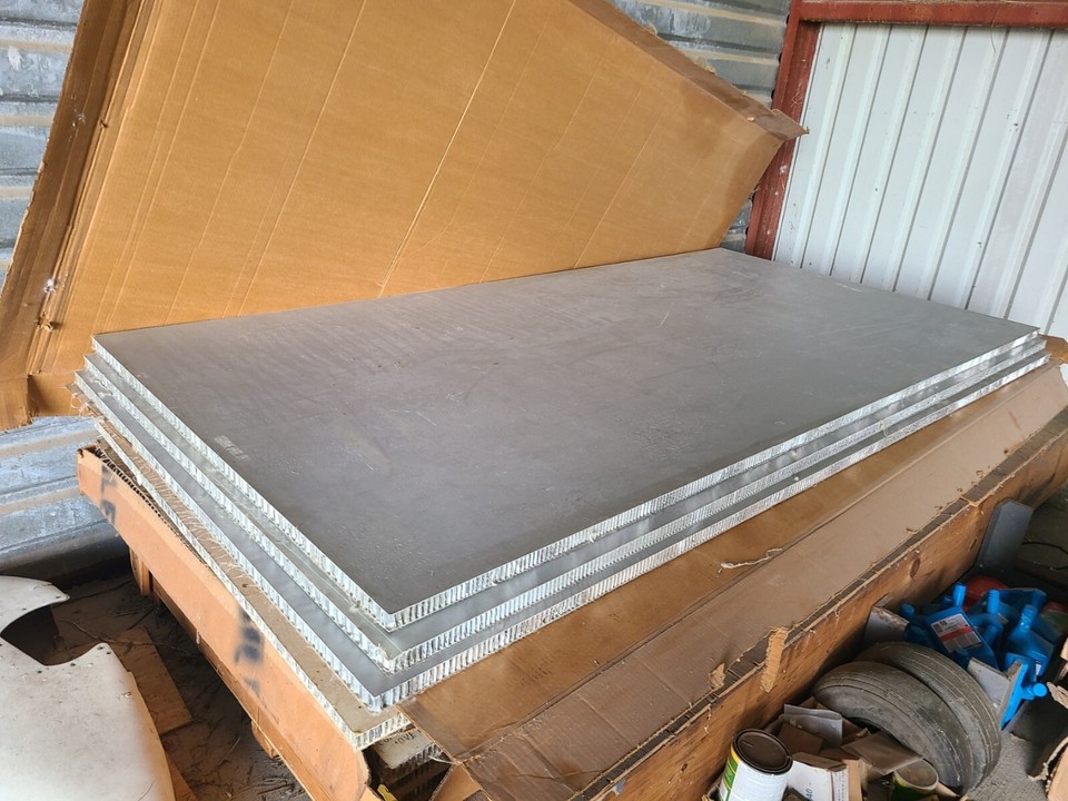 Burnham Industries 2110 Fiber Lok Honeycomb Core Panels, 4'x8'x1", new ...