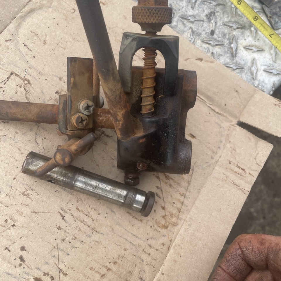 SIOUX 650 VALVE FACE GRINDING MACHINE HEAD ASSEMBLY SPINDLE VALVE ...