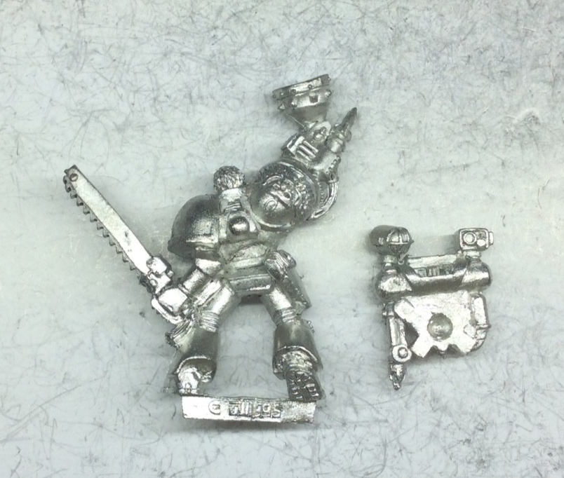 Games Workshop - WH40k Blood Angels Sanguinary Priest Corbulo - Metal ...