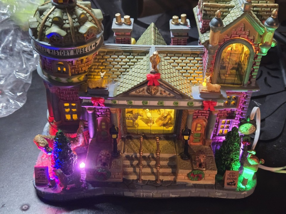 Lemax Natural History Museum Lighted Christmas Village Dinosaur Exhibit ...