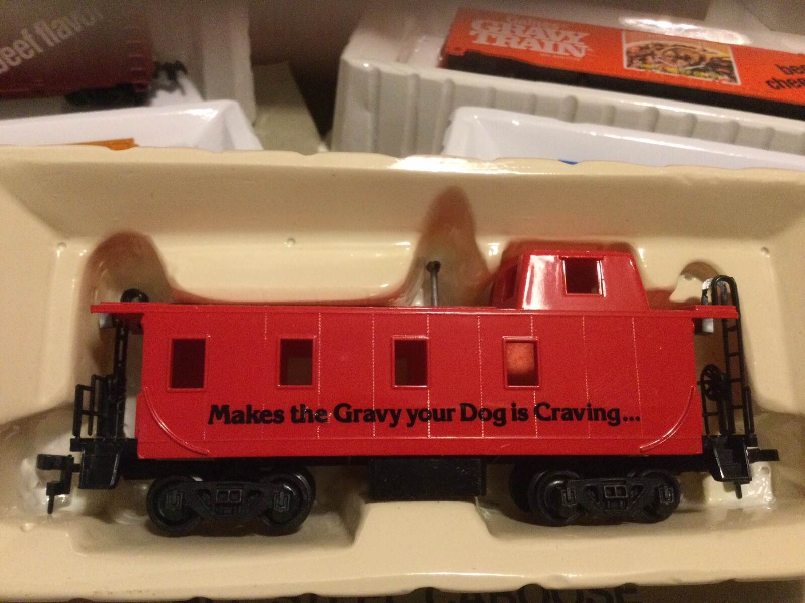 Vintage HO Bachmann Gaines Gravy Train Custom EMD F9, Cars, Track. Mint ...