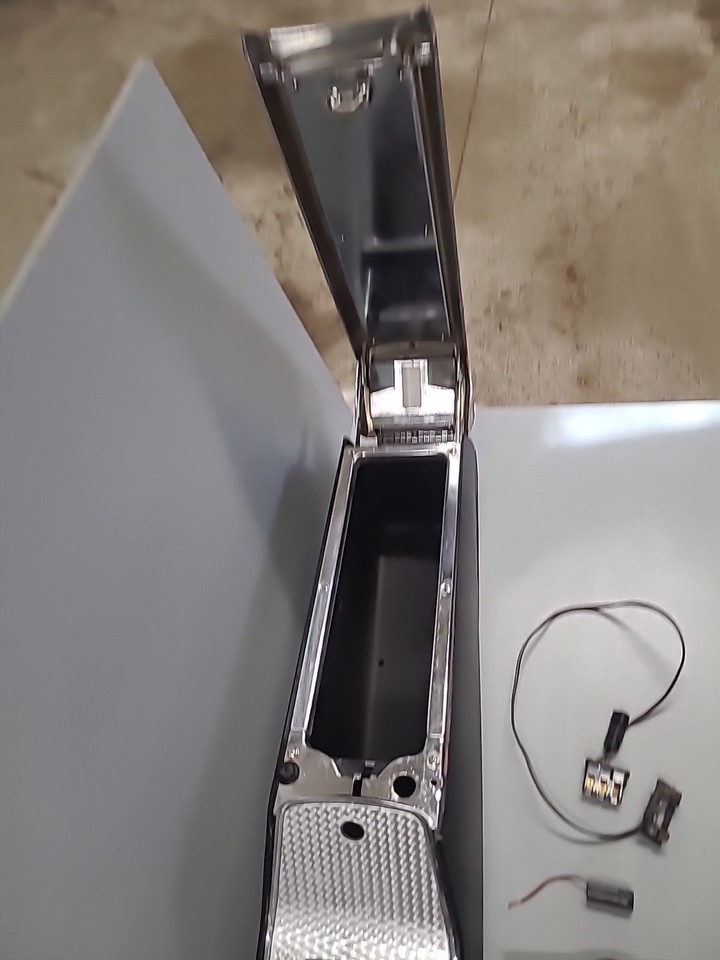 1964 CHEVROLET IMPALA SS CENTER CONSOLE FOR COLUMN SHIFT CARS | eBay
