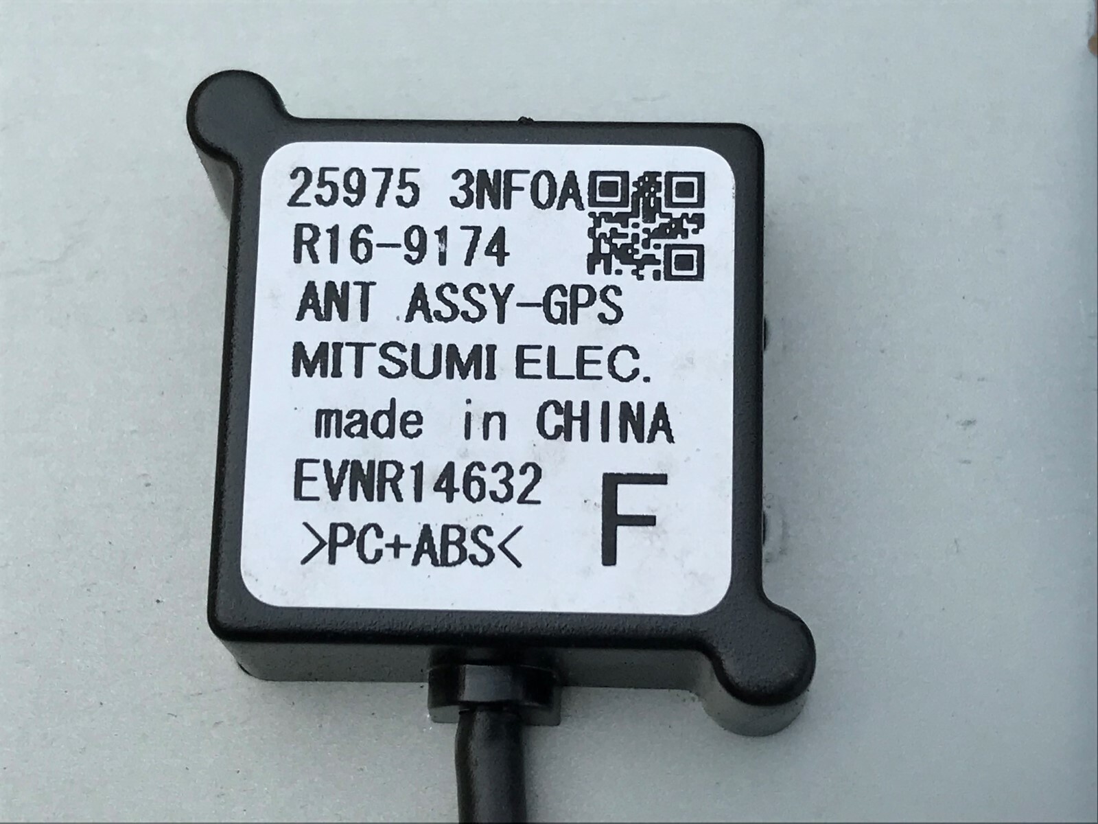 GPS ANTENNA ANTY ASSY-GPS 259753NF0A SN#1323 FOR NISSAN LEAF 2015 | eBay UK