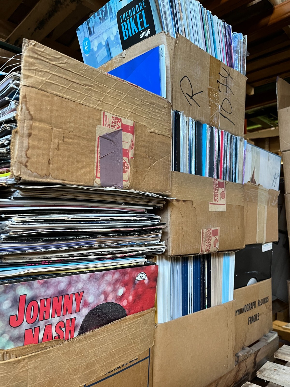 50 VINYL RECORDS MIXED for Collection / Crafts fast shipping good ...