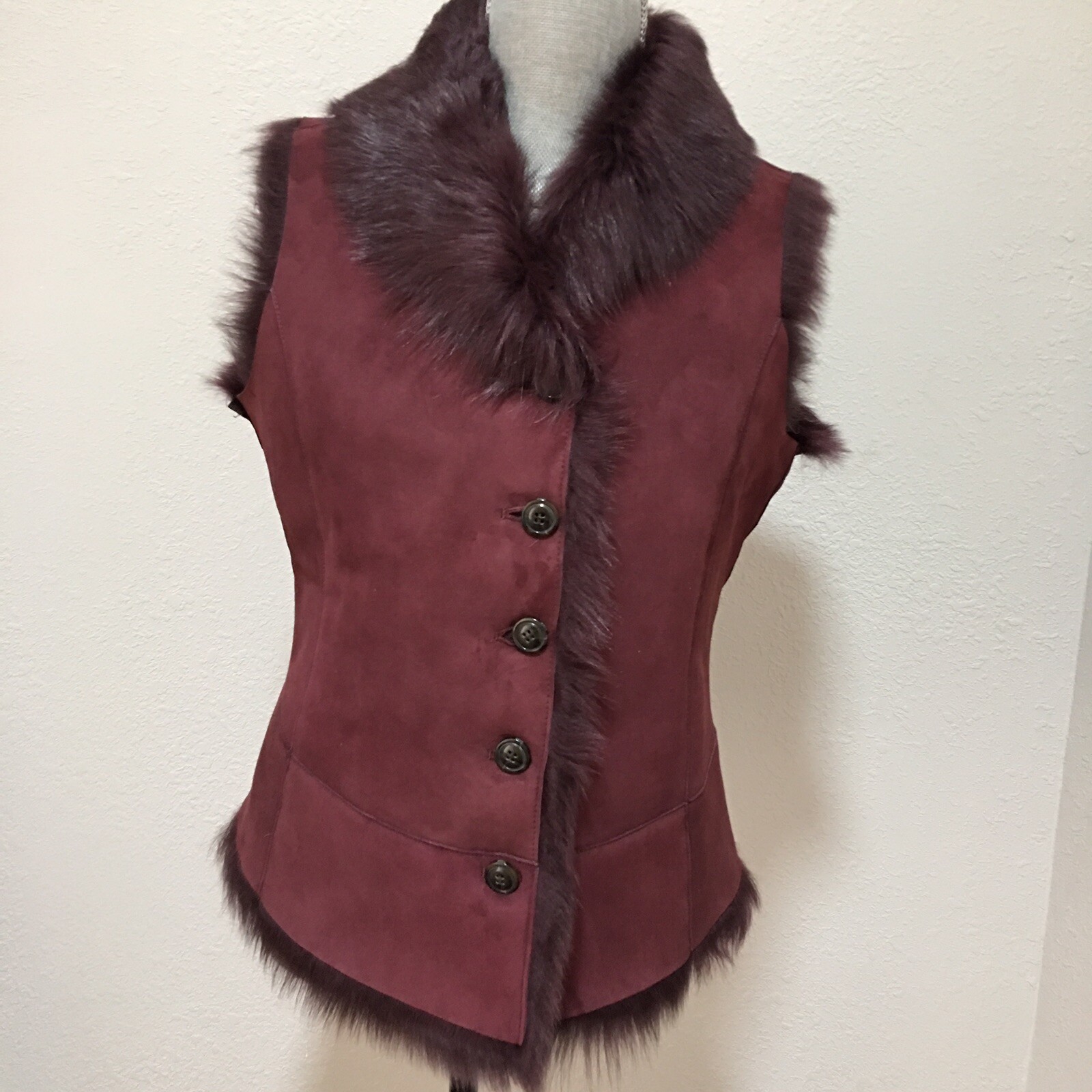 UGG Toscana Fur Shearling Vest Port Size M Medium Women's *Reversible ...