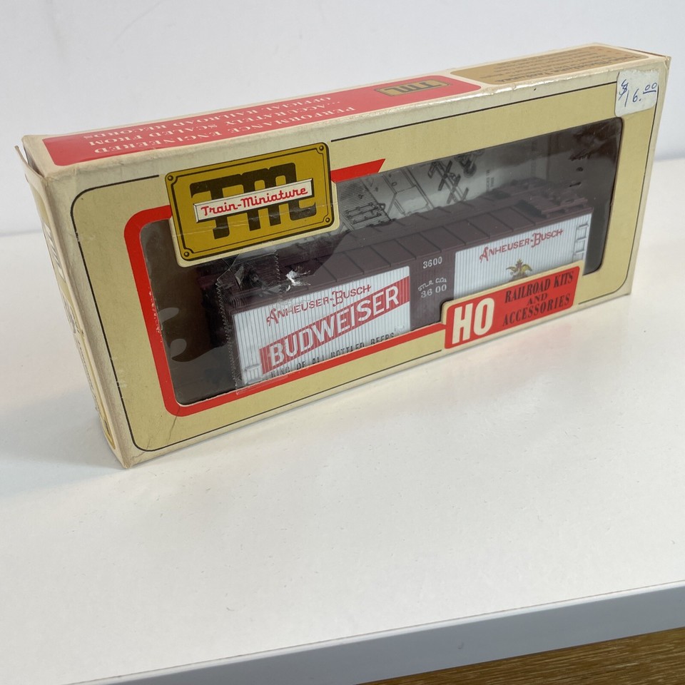 TM Train Miniature Budweiser 40’ Wood Reefer 8 HO Plastic Rare King Of ...