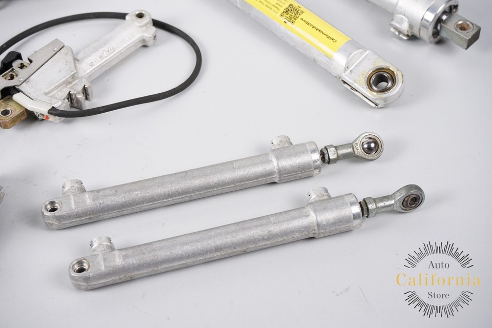Mercedes R129 300SL SL500 Top Hydraulic Roof Cylinders Set ...