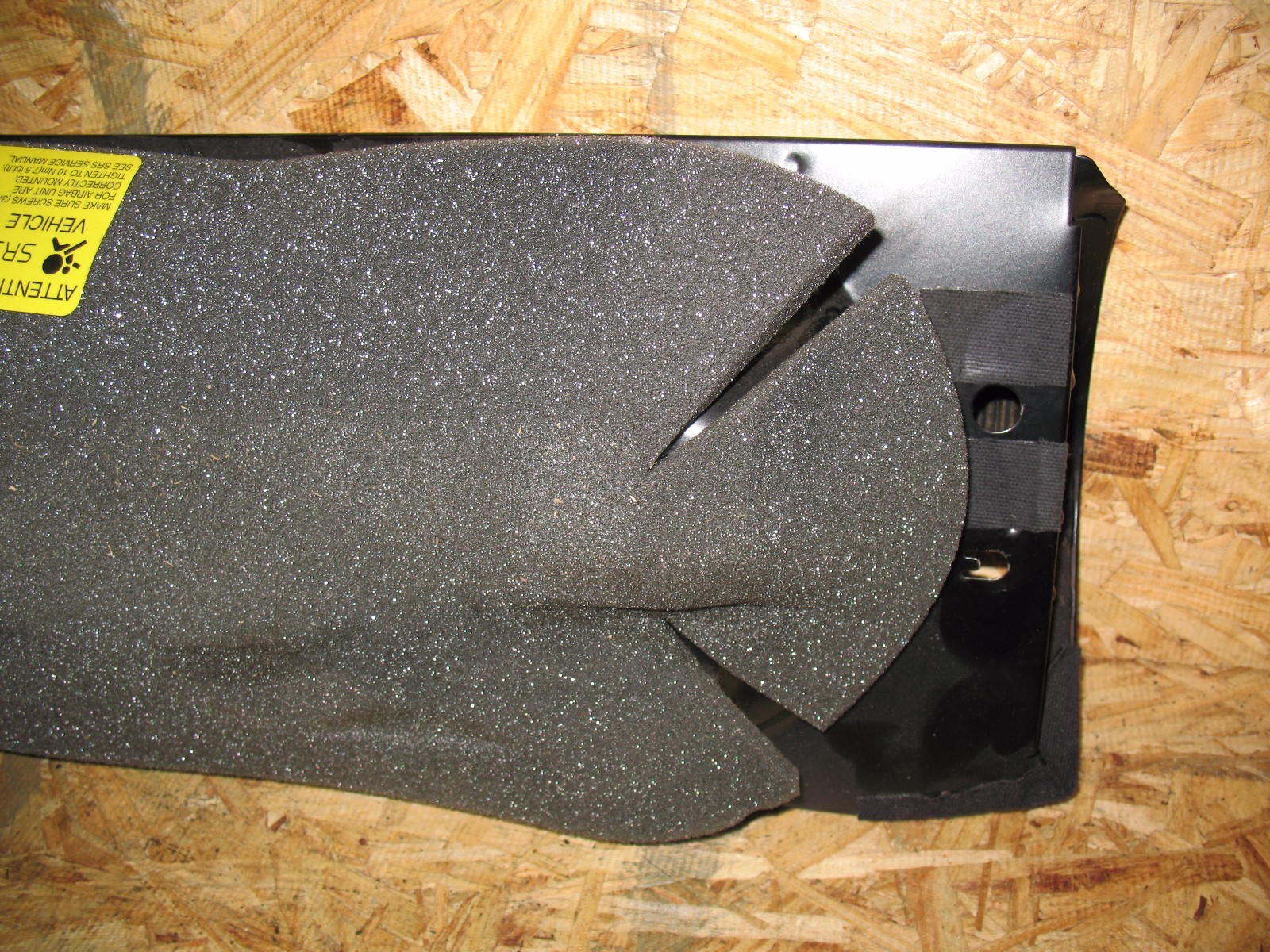 Volvo C70 S70 V70 Passenger Right RH Dash Lower Knee Bloster Pad Plate ...