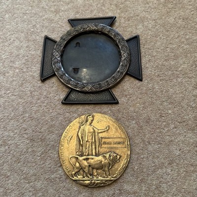 FIRST WORLD WAR WW1 MEMORIAL PLAQUE DEATH PENNY PLAQUE BRONZE with ...