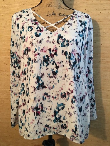 Women's Apt 9 White w/multi Color Splash Long Sleeve Pullover Blouse ...