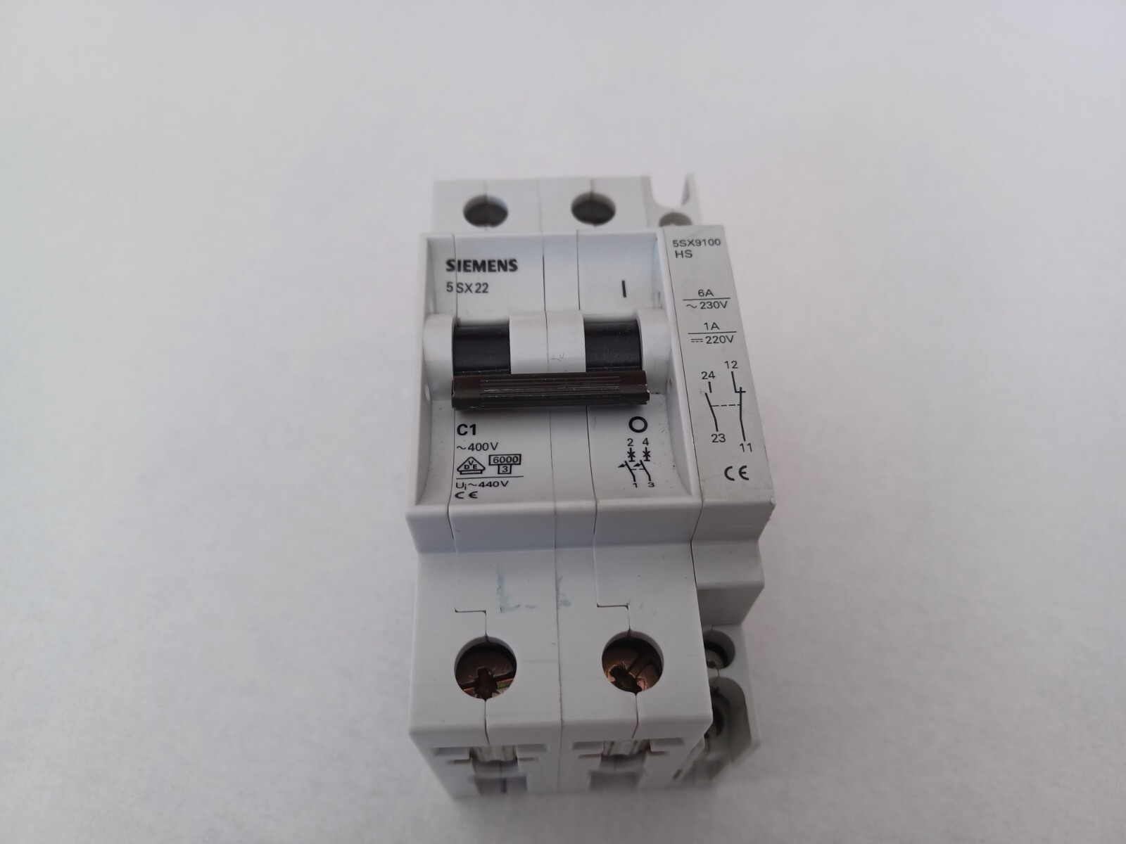 Siemens Leitungsschutzschalter + Hilfskontakt C1 2P 5SX22 C1 ...
