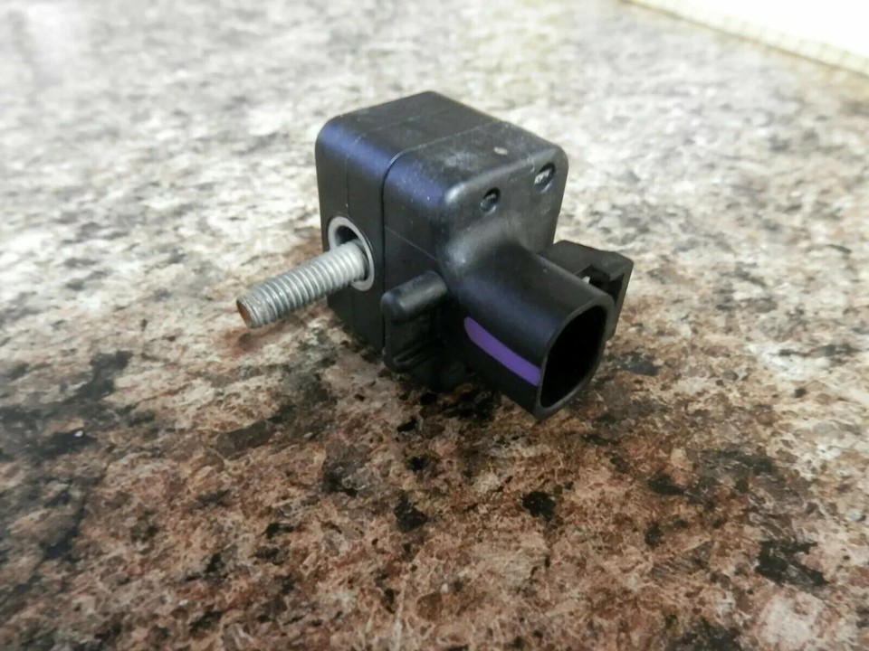 2007 - 2008 Chevrolet Silverado GMC Sierra FRONT Sensor 15297468 OEM | eBay