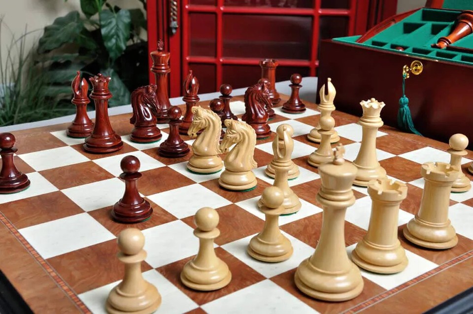 Imperial Collector Chess Set, Box & Board Combination 4.4" King - Blood ...