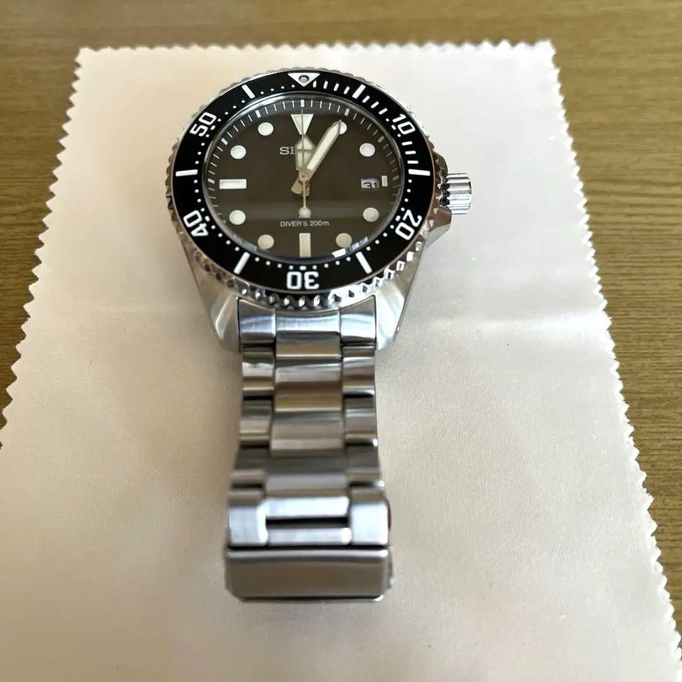 "Beautiful" Seiko Prospex Diver Scuba Solar Men's Watch SBDJ063 | eBay