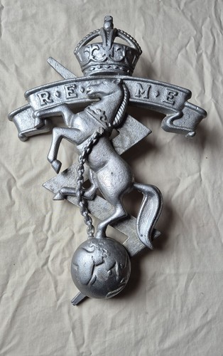 R.E.M.E (reme) Vehicle Badge/Plaque (Scammell Explorer/Leyland Martian ...
