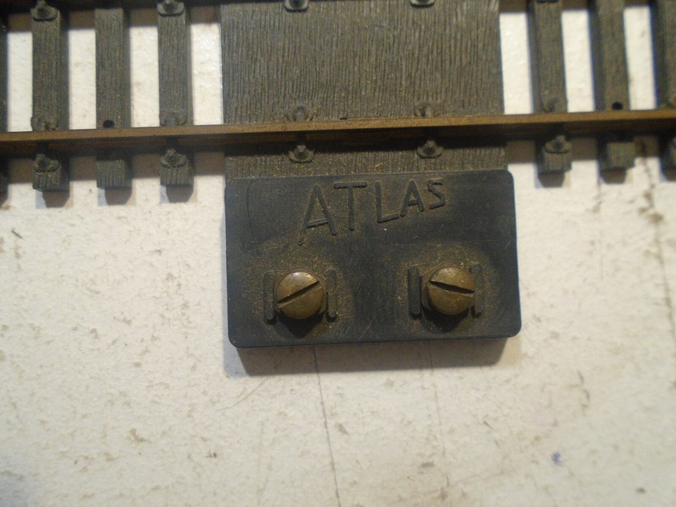 TYCO HO SCALE ATLAS BRASS TERMINAL SCREW CONNECTOR STRAIGHT TRACK 5-195 ...