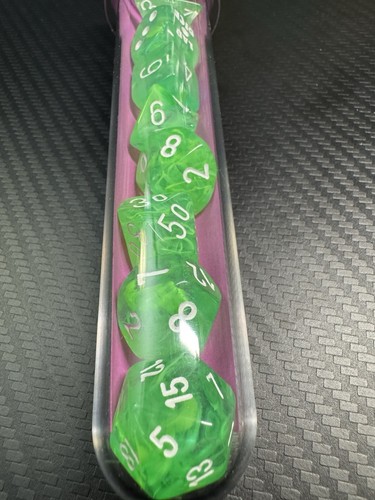 Chessex Lab Dice CHX 30074 Nebula Gelatinous/White (Polyhedral 7-Die ...