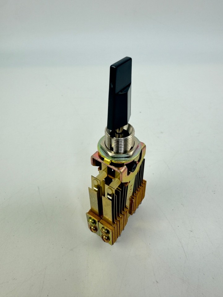 Vintage 60's Obsolete NOS MultiPole Switchcraft 3 position toggle switch | eBay