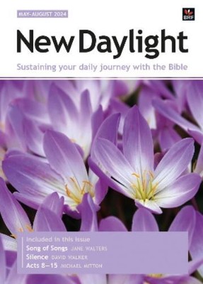 Gordon Giles New Daylight May-August 2024 (Poche) New Daylight | eBay