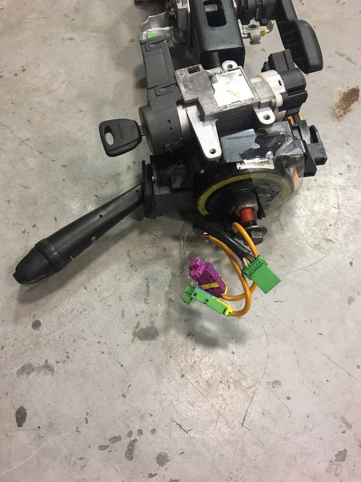 Volvo ignition lock cylinder steering column + key S80 S60 V70 XC90 ...