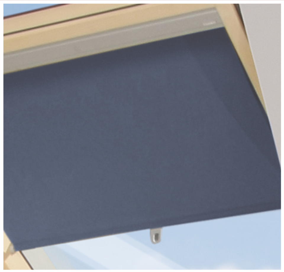 VELUX CK02 Timber Centre Pivot Roof Window Loft Skylight 55 x 78cm ...