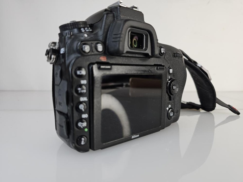 Nikon D750 24MP Digital SLR Camera Body Only (AM1084716) 18208015498 | eBay