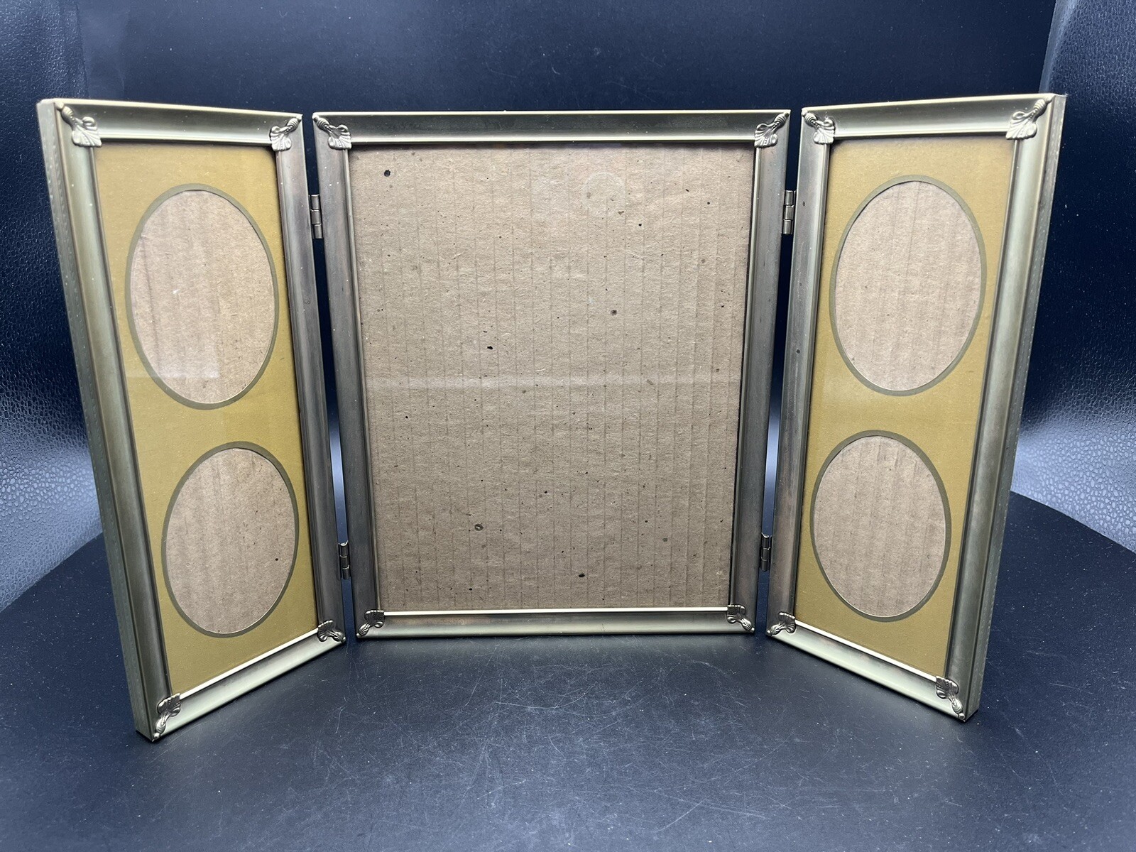 VTG Gold Tone Metal Tri-Fold Hinged Picture Frame Center 8x10 & Sides ...