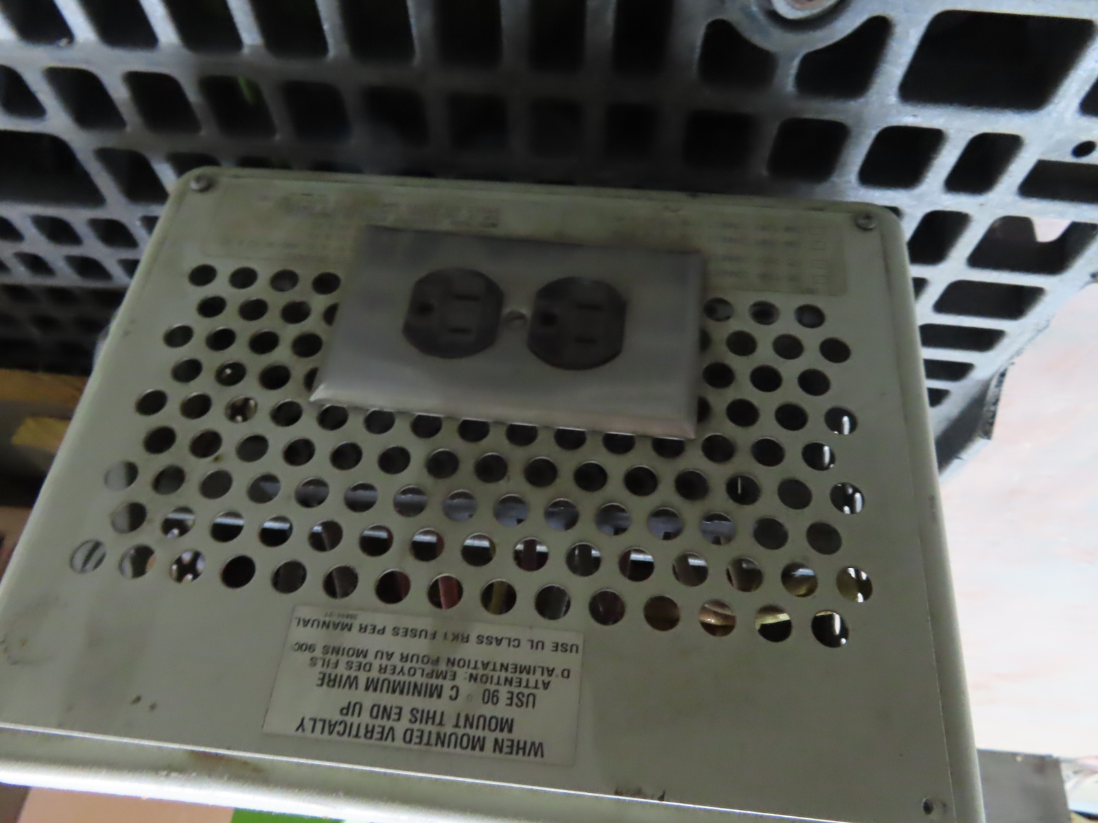 EMERSON SOLA MINI COMPUTER REGULATOR 63-23-230-8 480/120V 3000VA 1YEAR ...