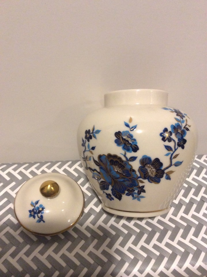 Lenox USA Pagoda Ginger Jar Lidded Porcelain 24k Gold Trim Vintage 7 ...