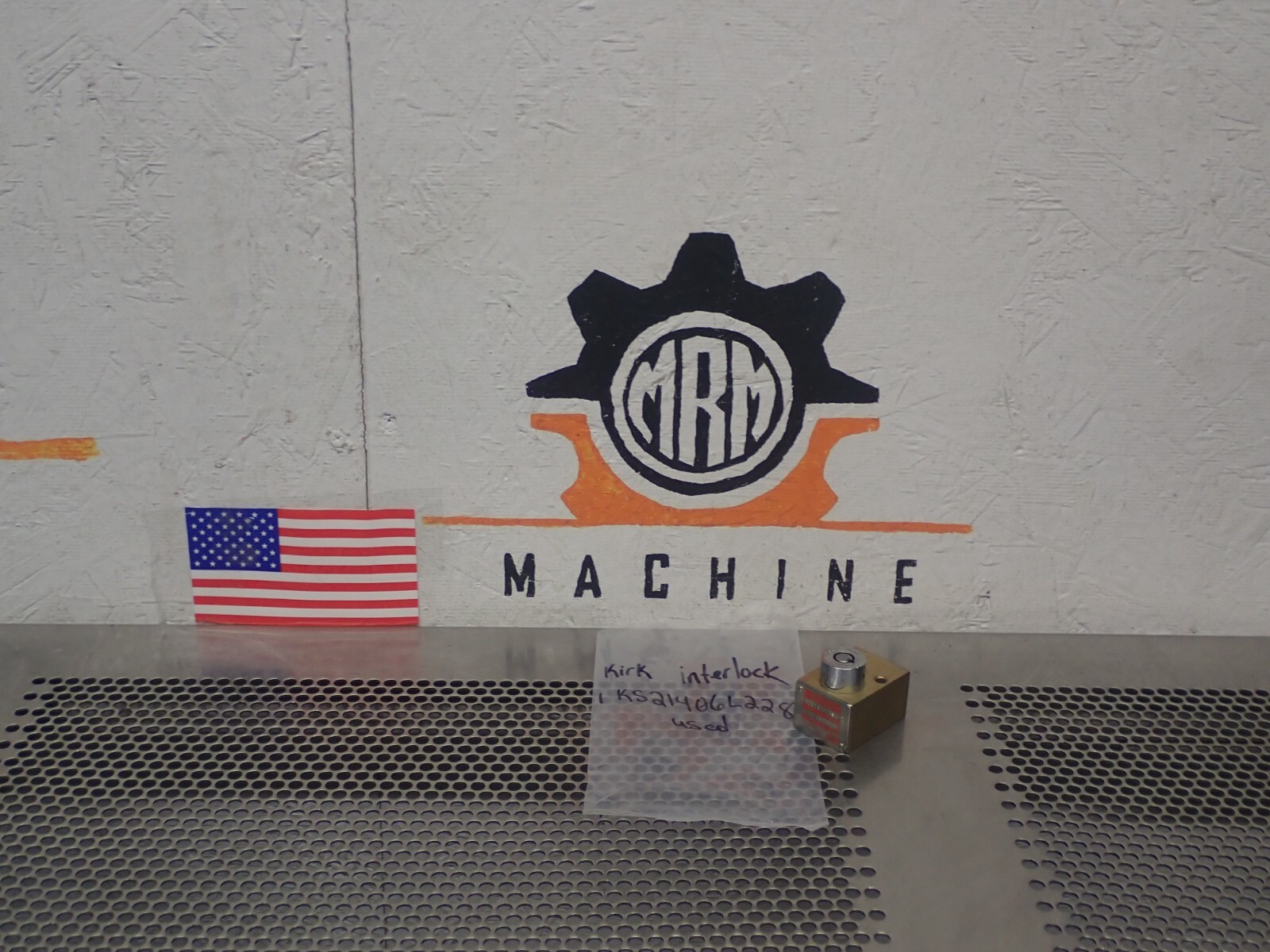 ABB Kirk Interlock 1KS21406L228 Single Key Way Used With Warranty | eBay