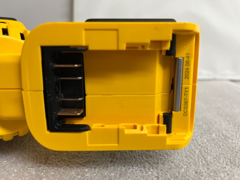 New DeWalt XR 20v Max DCS367B Brushless Cordless Reciprocating Saw ...