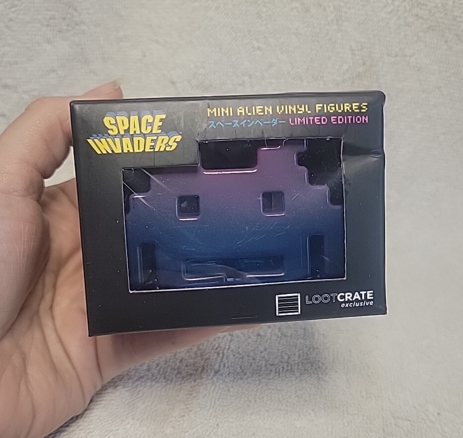 NEW Space Invaders Mini Alien Vinyl Figure LootCrate Limited Edition ...