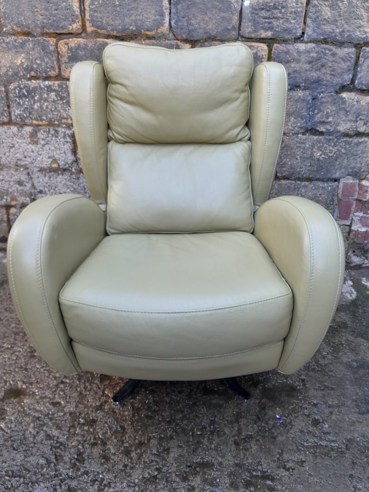 * FAMA Romeo Leather Swivel & Tilt Lounge Arm Chair (DELIVERY) | eBay UK