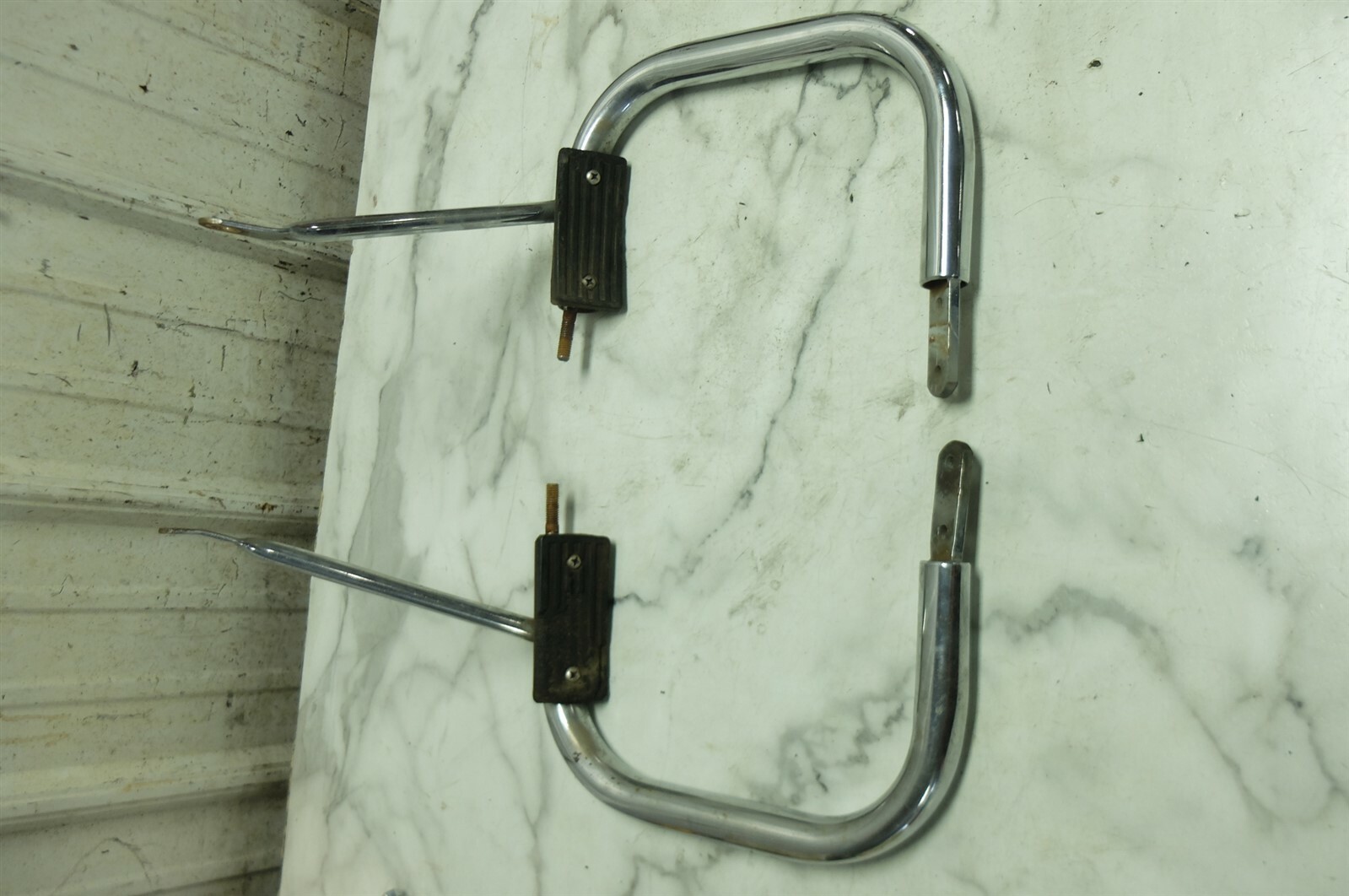 76 Honda GL 1000 GL1000 Goldwing engine guard crash bars highway pegs ...