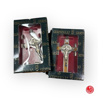 Piccola Croce in metallo con base in legno | eBay