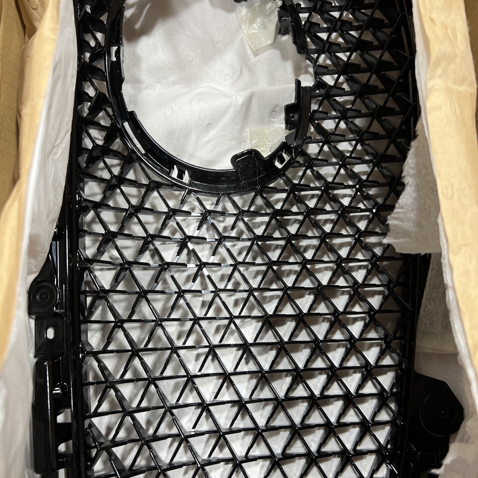 KB8C50719+Genuine+Mazda+Mesh+Grille+Kb8c-50-719 for sale online | eBay