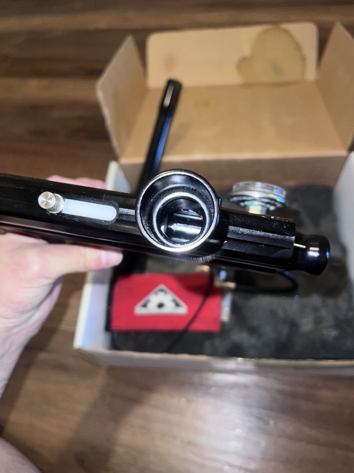 ICD Bushmaster B2K Paintball Marker - BLACK (PLEASE READ DESCRIPTION ...