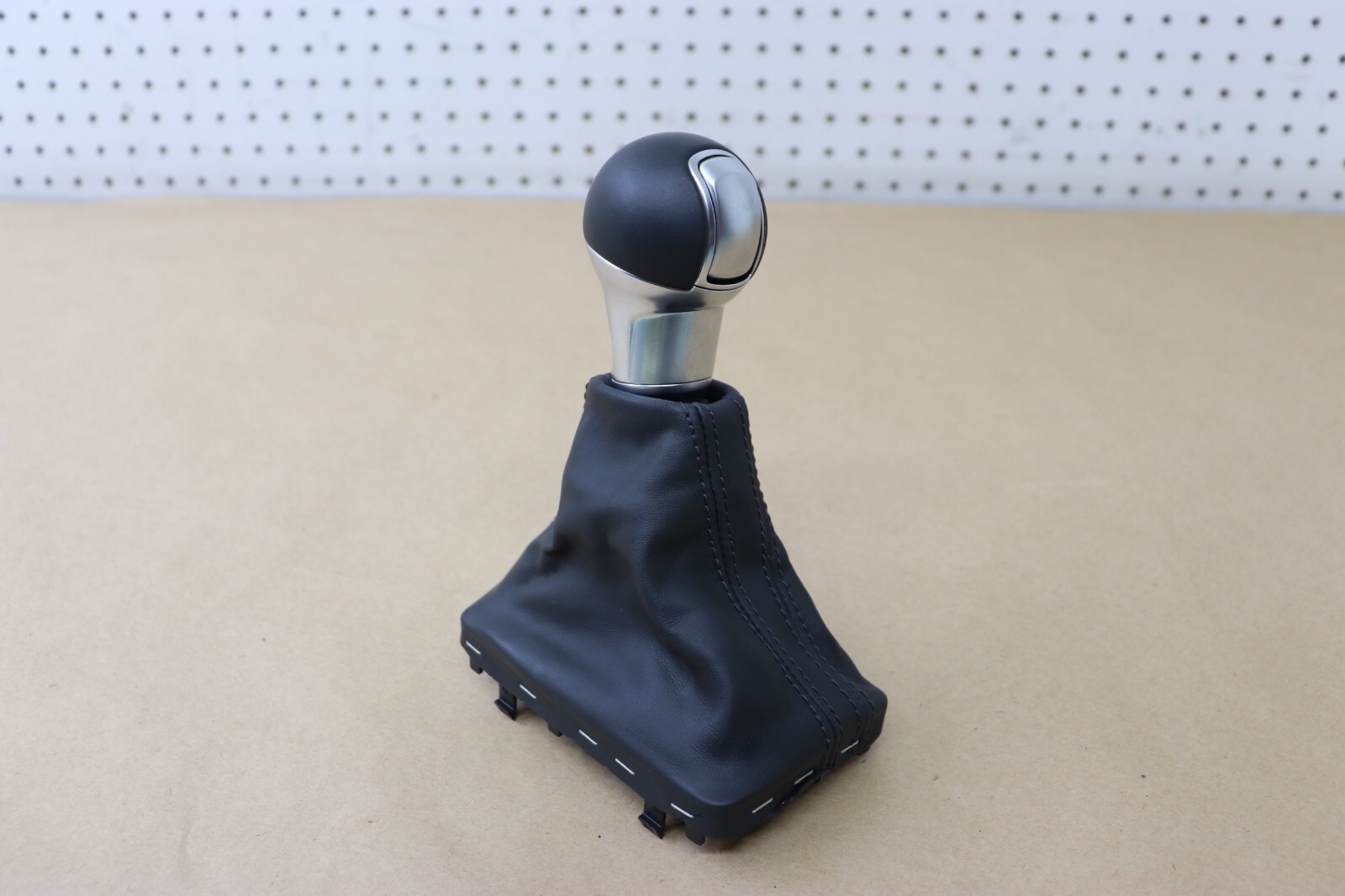 15 16 17 2016 AUDI A3 1.8L SHIFTER SHIFT BOOT COVER KNOB S TRONIC A/T ...
