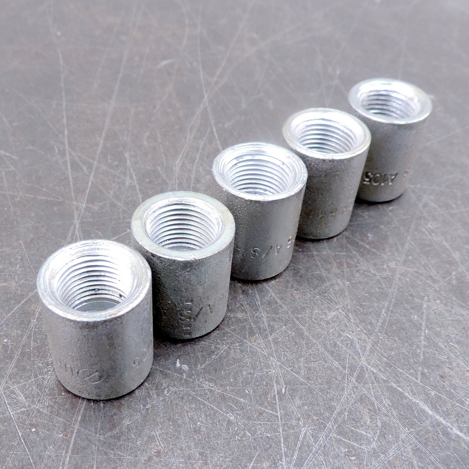 Lot of (5) McMaster Carr Hydraulic Pipe Cap Fitting 3/8 " NPT 7739K163 ...