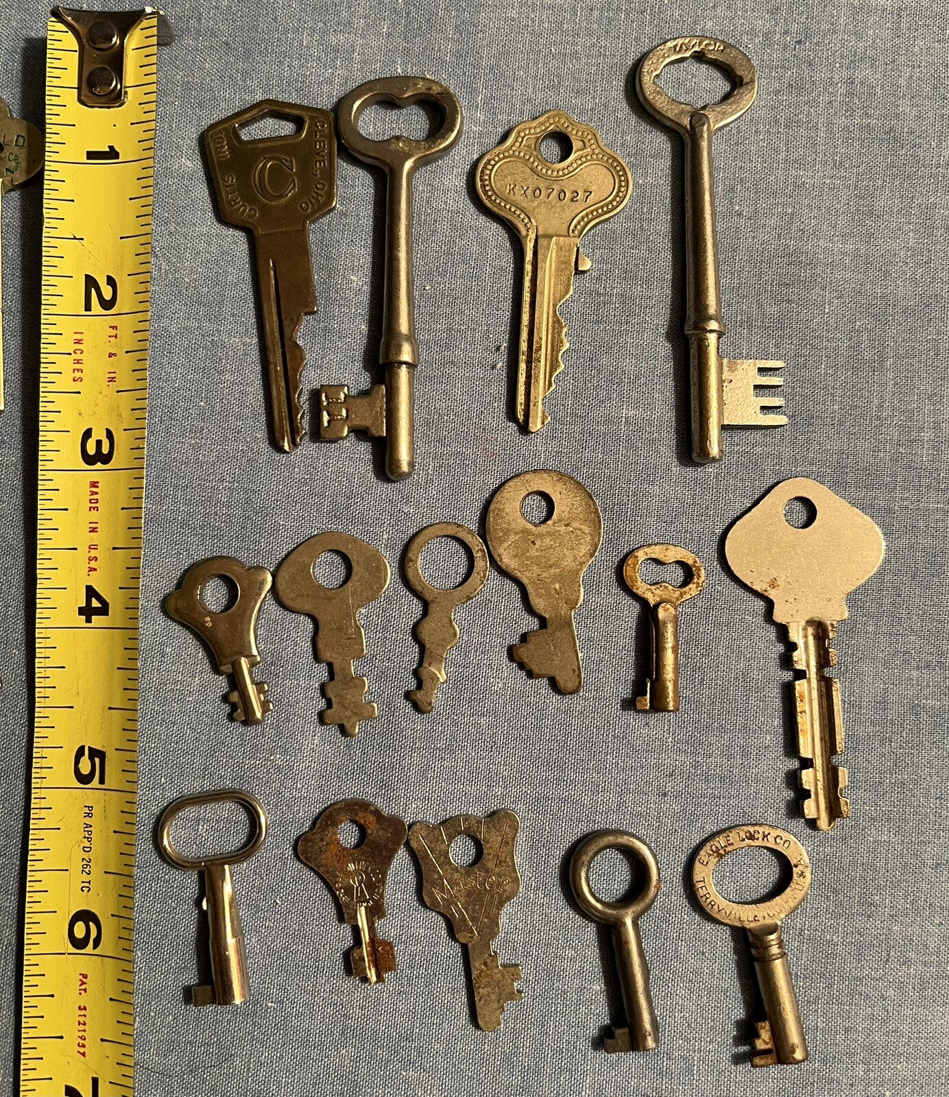 Vintage Mixed Lot 26 Keys Skeleton Lock Chest + | eBay