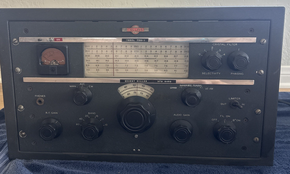 Vintage Collins 75A-1 Communications Receiver Tube Ham Radio Powers on ...