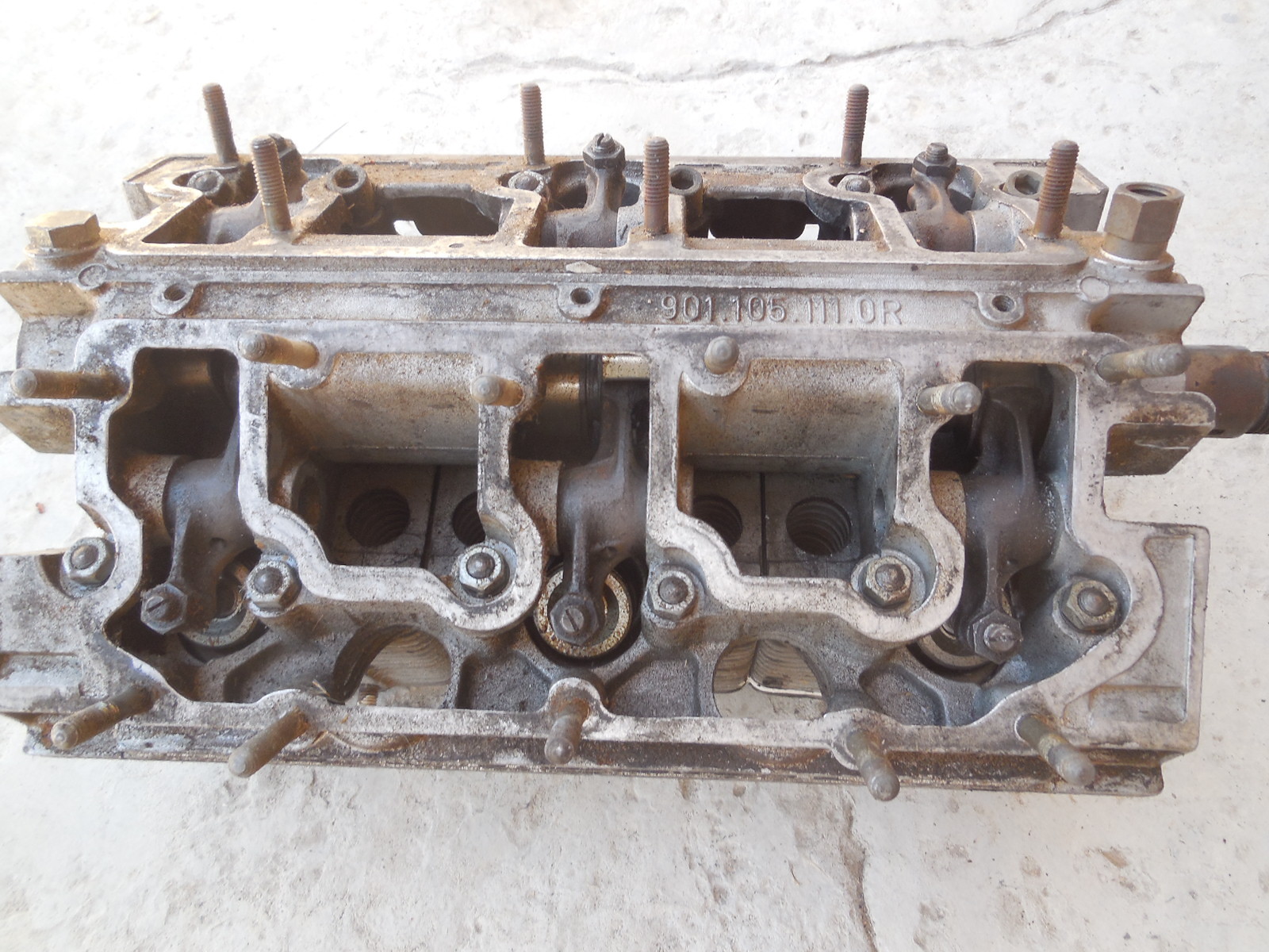 Porsche 911 camshaft housing with Cylinder heads 901 105 111 0R | eBay