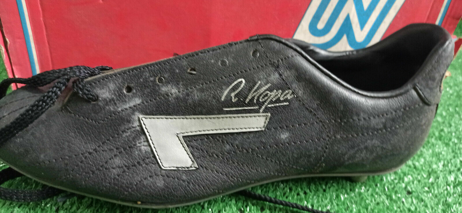 scarpe calcio vintage RAYMOND KOPA Real Madrid X90 France NOEL SIGNED ...