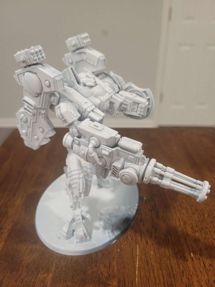 Tau Riptide Battlesuit Primed and Basecoated - Warhammer 40k Games ...