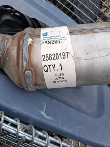 Genuine GM 3-Way Catalytic Converter 25820197 | eBay