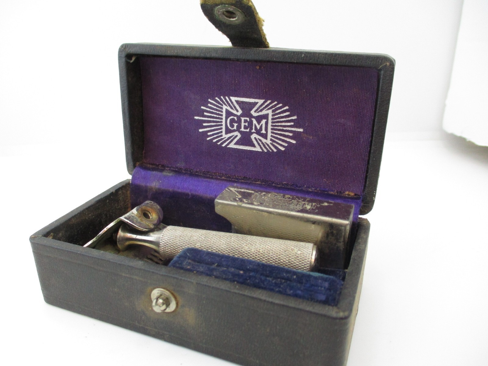 Antique Shaving Kit Purple Blades Razor Dirty Dirty Case 59 | eBay
