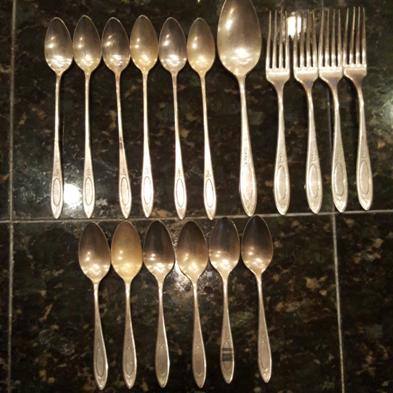 Oneida Community Plate Adam Silverware Flatware Set Of 17 | eBay