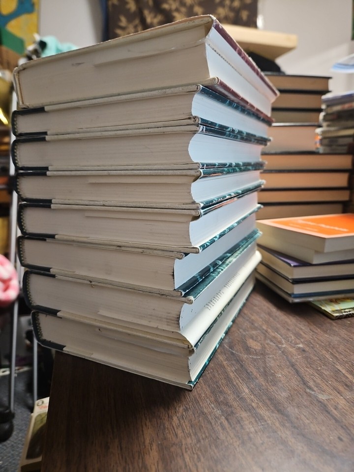 The College Press NIV Commentary Set Of 8 James Jude Deuteronomy Titus ...