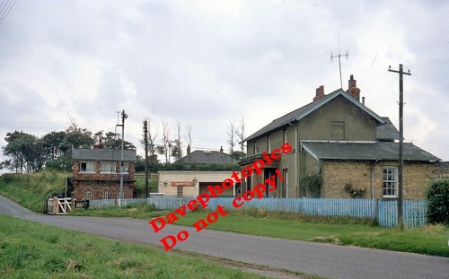 Original 35mm Slide Diesel/Steam Train/Railway Bempton signal box ...