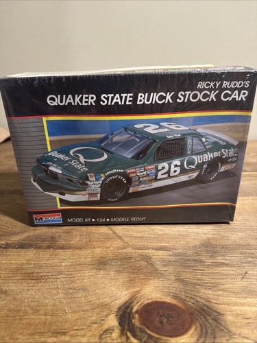 1989 1:24 SCALE RICKY RUDD'S #26 QUAKER STATE BUICK STOCK CAR MODEL ...